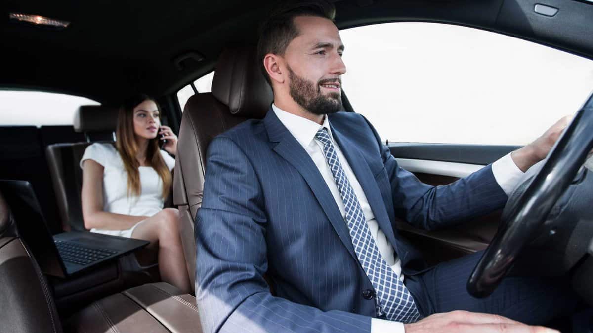 Hiring a Private Driver from Hermanus to Cape Town Airport